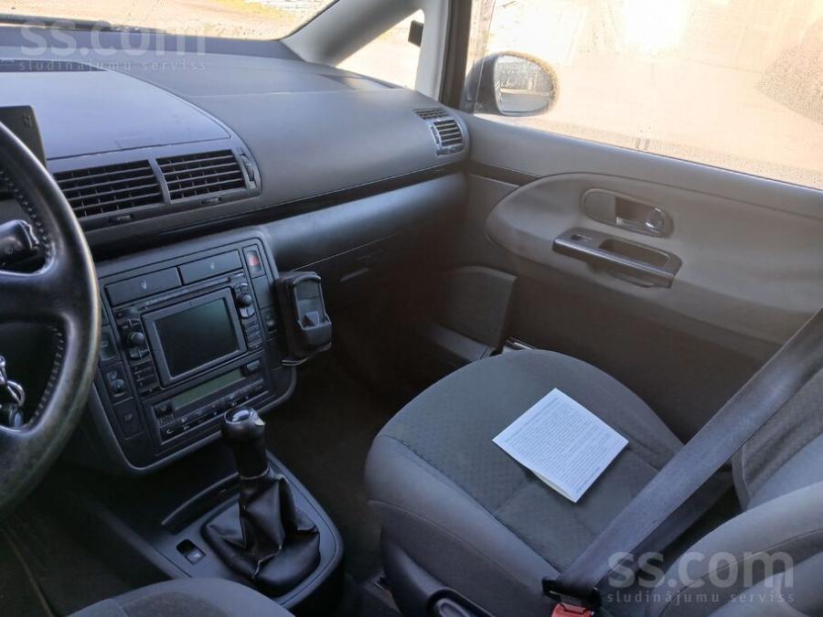 Черный Фольксваген Шаран 2004 в Бауска, объемом двигателя 1.90 л и пробегом 386 тыс. км за 1690 €, фото 7 на AUTOMOTO.COM.LV