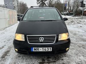 Black Volkswagen Sharan 2005 in Riga, with an engine capacity of 1.90 L and mileage of 0 thousand km for 2500 €, photo 2 on AUTOMOTO.COM.LV