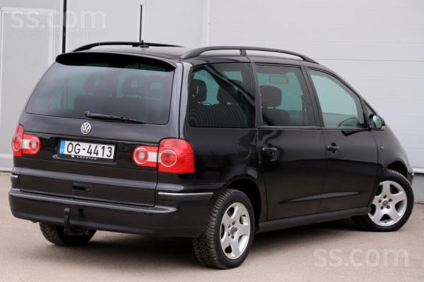 Black Volkswagen Sharan 2005 in Tukums, with an engine capacity of 1.90 L and mileage of 348 thousand km for 3850 €, photo 3 on AUTOMOTO.COM.LV