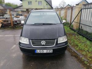 Black Volkswagen Sharan 2005 in Panevezys, with an engine capacity of 1.90 L and mileage of 387 thousand km for 2400 €, photo  on AUTOMOTO.COM.LV