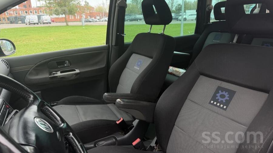 Черный Фольксваген Шаран 2005 в Рига, объемом двигателя 1.90 л и пробегом 394 тыс. км за 2600 €, фото 14 на AUTOMOTO.COM.LV