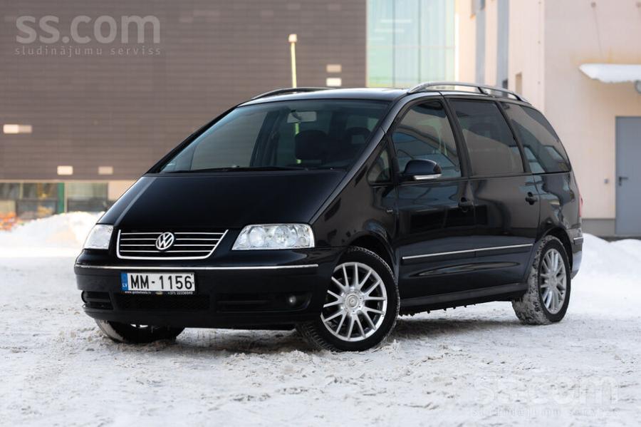 Black Volkswagen Sharan 2006 in Jelgava, with an engine capacity of 2.00 L and mileage of 225 thousand km for 4700 €, photo 1 on AUTOMOTO.COM.LV