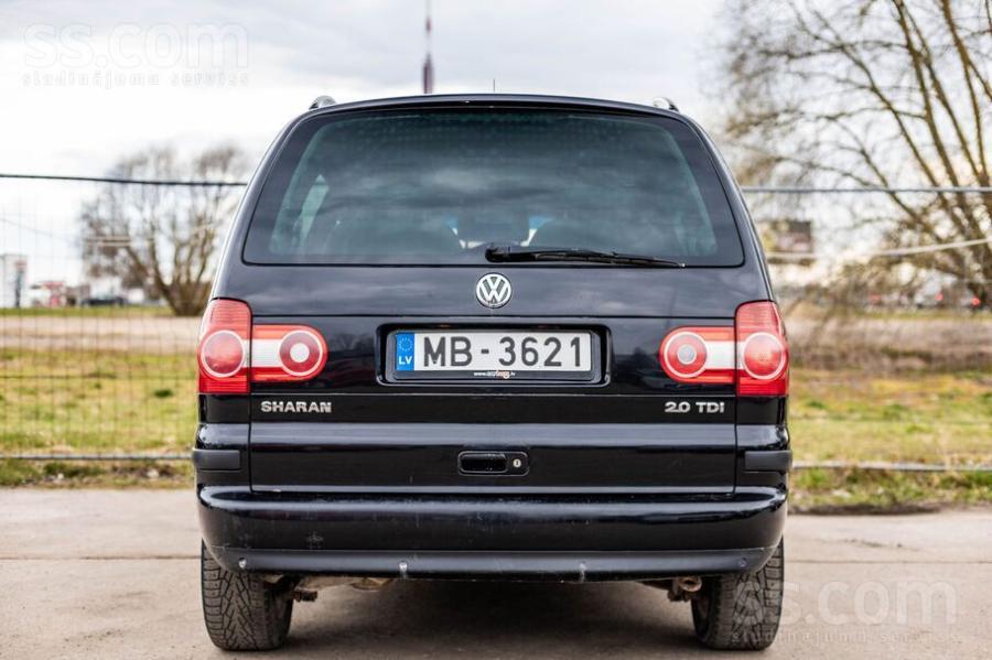 Melns Volkswagen Sharan 2006 Rīga, ar dzinēja tilpumu 2.00 L un nobraukumu 423 tūkst. km par 3490 €, foto 9 vietnē AUTOMOTO.COM.LV