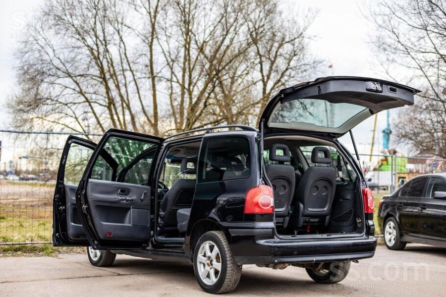 Melns Volkswagen Sharan 2006 Rīga, ar dzinēja tilpumu 2.00 L un nobraukumu 423 tūkst. km par 3490 €, foto 10 vietnē AUTOMOTO.COM.LV