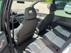 Melns Volkswagen Sharan 2006 Jurbarkas, ar dzinēja tilpumu 1.90 L un nobraukumu 306 tūkst. km par 2850 €, foto 6 vietnē AUTOMOTO.COM.LV