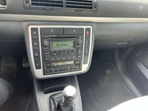 Melns Volkswagen Sharan 2006 Jurbarkas, ar dzinēja tilpumu 1.90 L un nobraukumu 306 tūkst. km par 2850 €, foto 9 vietnē AUTOMOTO.COM.LV