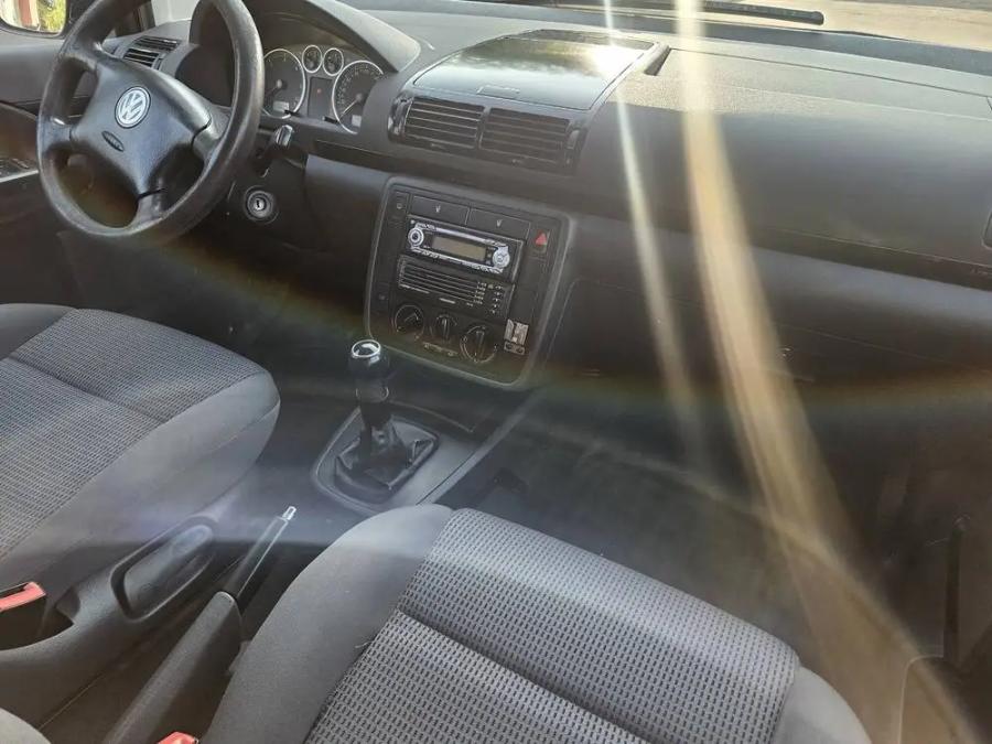 Melns Volkswagen Sharan 2006 Jēkabpils, ar dzinēja tilpumu 1.90 L un nobraukumu 344 tūkst. km par 1390 €, foto 13 vietnē AUTOMOTO.COM.LV