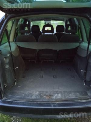 Black Volkswagen Sharan 2006 in Kuldiga, with an engine capacity of 2.00 L and mileage of 332 thousand km for 1200 €, photo 4 on AUTOMOTO.COM.LV