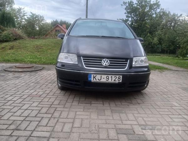 Black Volkswagen Sharan 2006 in Dobele, with an engine capacity of 2.00 L and mileage of 316 thousand km for 2200 €, photo 7 on AUTOMOTO.COM.LV