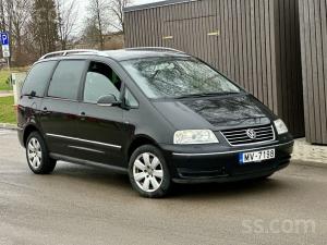 Black Volkswagen Sharan 2007 in Jelgava, with an engine capacity of 2.00 L and mileage of 437 thousand km for 2500 €, photo  on AUTOMOTO.COM.LV