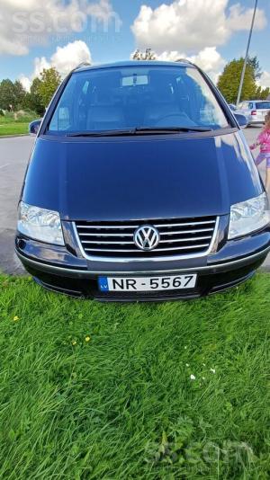 Black Volkswagen Sharan 2007 in Jelgava, with an engine capacity of 2.00 L and mileage of 306 thousand km for 2900 €, photo  on AUTOMOTO.COM.LV