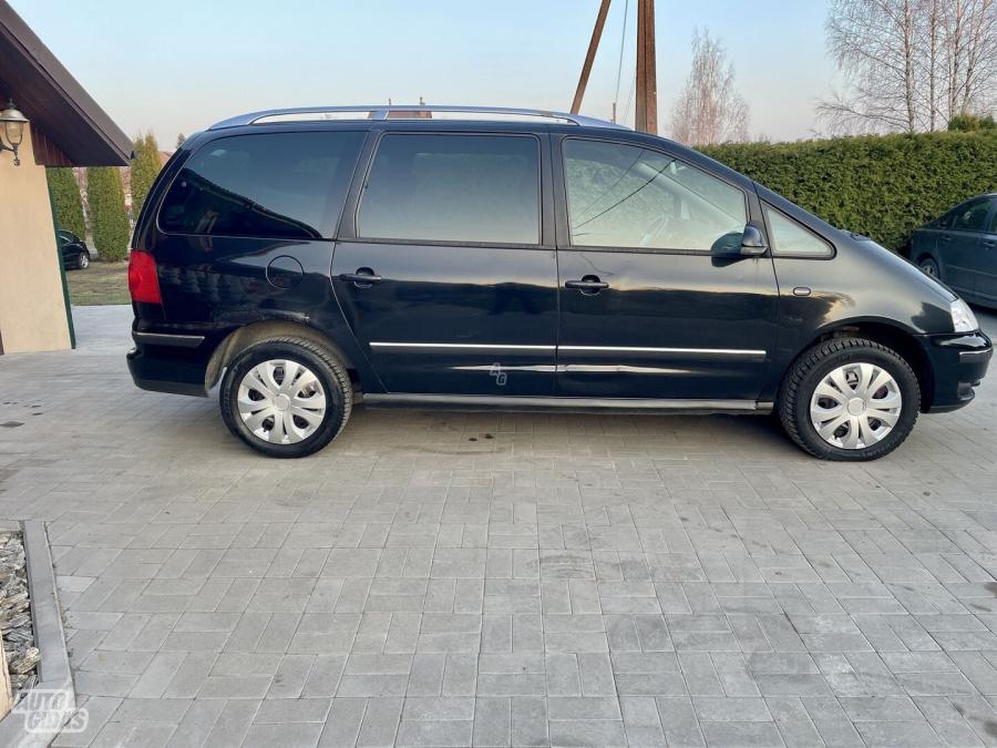 Melns Volkswagen Sharan 2007 Viļņa, ar dzinēja tilpumu 2.00 L un nobraukumu 264 tūkst. km par 2400 €, foto 8 vietnē AUTOMOTO.COM.LV