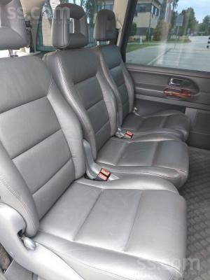 Melns Volkswagen Sharan 2007 Jēkabpils, ar dzinēja tilpumu 2.00 L un nobraukumu 311 tūkst. km par 3800 €, foto 12 vietnē AUTOMOTO.COM.LV