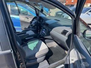 Melns Volkswagen Sharan 2007 Kauņa, ar dzinēja tilpumu 2.00 L un nobraukumu 444 tūkst. km par 2200 €, foto 25 vietnē AUTOMOTO.COM.LV