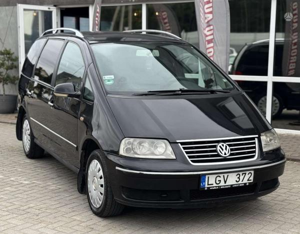 Black Volkswagen Sharan 2007 in Radviliskis, with an engine capacity of 1.90 L and mileage of 247 thousand km for 2950 €, photo 6 on AUTOMOTO.COM.LV