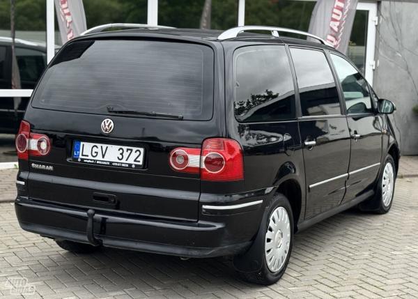 Melns Volkswagen Sharan 2007 Radviliškis, ar dzinēja tilpumu 1.90 L un nobraukumu 247 tūkst. km par 2950 €, foto 10 vietnē AUTOMOTO.COM.LV
