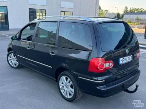 Melns Volkswagen Sharan 2007 Kauņa, ar dzinēja tilpumu 2.00 L un nobraukumu 0 tūkst. km par 2000 €, foto 5 vietnē AUTOMOTO.COM.LV