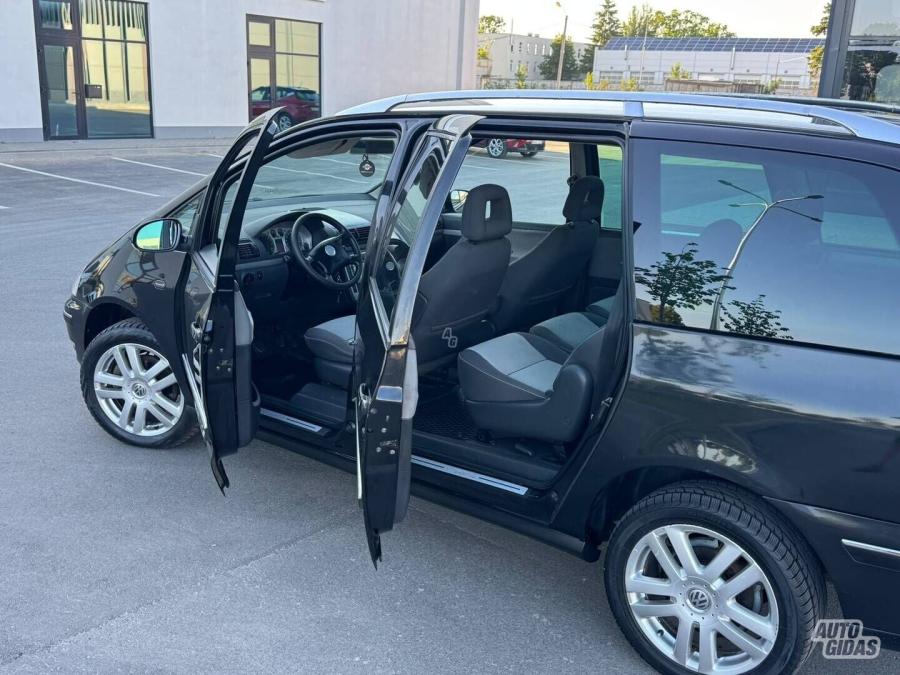 Melns Volkswagen Sharan 2007 Kauņa, ar dzinēja tilpumu 2.00 L un nobraukumu 0 tūkst. km par 2000 €, foto 13 vietnē AUTOMOTO.COM.LV