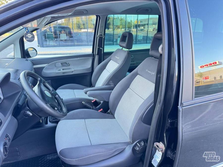 Melns Volkswagen Sharan 2007 Kauņa, ar dzinēja tilpumu 2.00 L un nobraukumu 0 tūkst. km par 2000 €, foto 22 vietnē AUTOMOTO.COM.LV