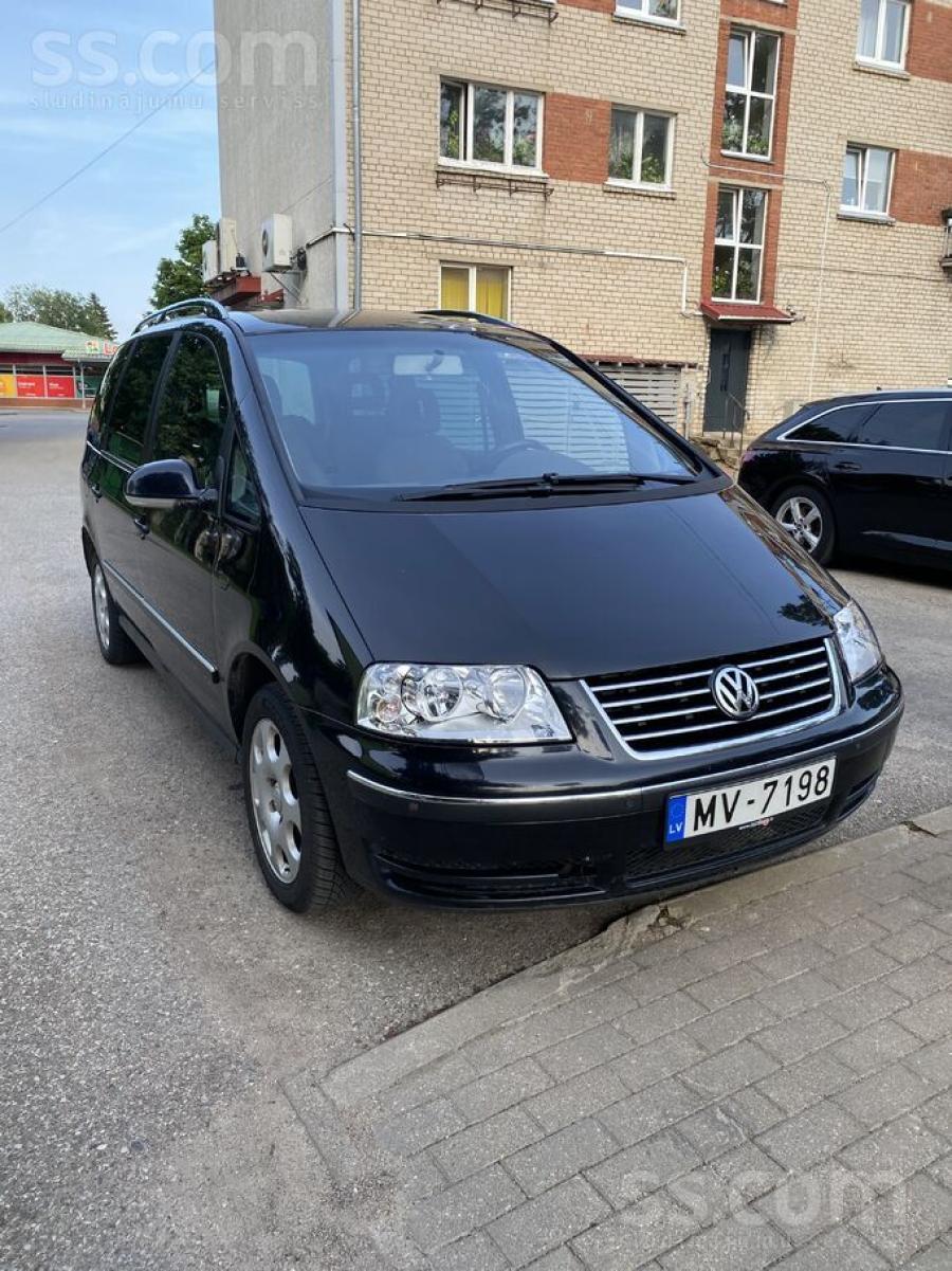 Melns Volkswagen Sharan 2007 Cēsis, ar dzinēja tilpumu 2.00 L un nobraukumu 0 tūkst. km par 2400 €, foto 1 vietnē AUTOMOTO.COM.LV