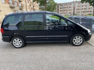 Melns Volkswagen Sharan 2007 Cēsis, ar dzinēja tilpumu 2.00 L un nobraukumu 0 tūkst. km par 2400 €, foto 4 vietnē AUTOMOTO.COM.LV