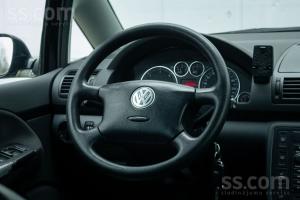 Melns Volkswagen Sharan 2007 Jelgava, ar dzinēja tilpumu 1.90 L un nobraukumu 290 tūkst. km par 4000 €, foto 12 vietnē AUTOMOTO.COM.LV