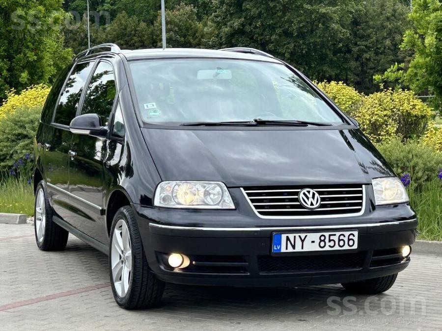 Melns Volkswagen Sharan 2008 Rīga, ar dzinēja tilpumu 1.90 L un nobraukumu 297 tūkst. km par 1900 €, foto 1 vietnē AUTOMOTO.COM.LV