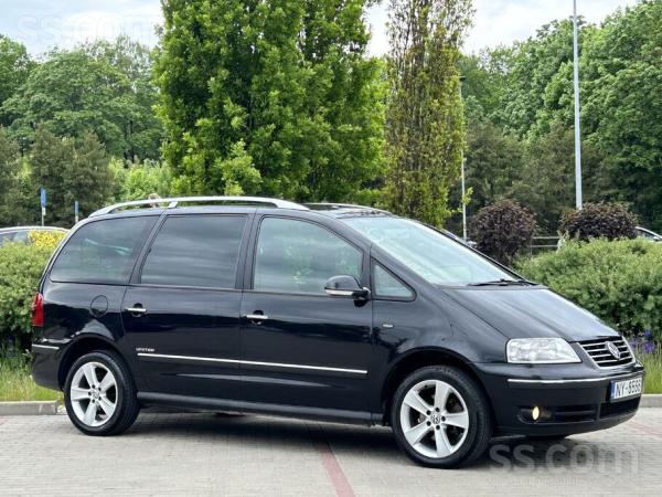 Melns Volkswagen Sharan 2008 Rīga, ar dzinēja tilpumu 1.90 L un nobraukumu 297 tūkst. km par 1900 €, foto 2 vietnē AUTOMOTO.COM.LV
