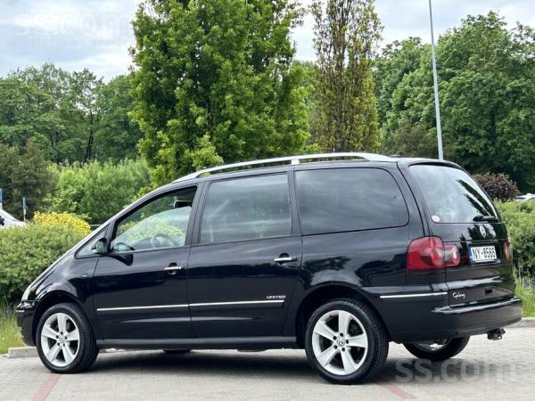 Melns Volkswagen Sharan 2008 Rīga, ar dzinēja tilpumu 1.90 L un nobraukumu 297 tūkst. km par 1900 €, foto 4 vietnē AUTOMOTO.COM.LV