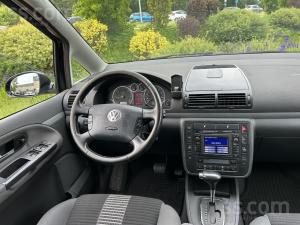 Melns Volkswagen Sharan 2008 Rīga, ar dzinēja tilpumu 1.90 L un nobraukumu 297 tūkst. km par 1900 €, foto 16 vietnē AUTOMOTO.COM.LV