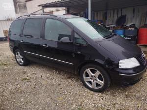 Melns Volkswagen Sharan 2008 Utena, ar dzinēja tilpumu 2.00 L un nobraukumu 256 tūkst. km par 4750 €, foto  vietnē AUTOMOTO.COM.LV