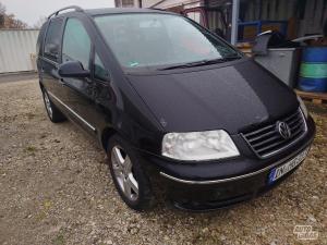 Black Volkswagen Sharan 2008 in Utena, with an engine capacity of 2.00 L and mileage of 256 thousand km for 4750 €, photo 11 on AUTOMOTO.COM.LV
