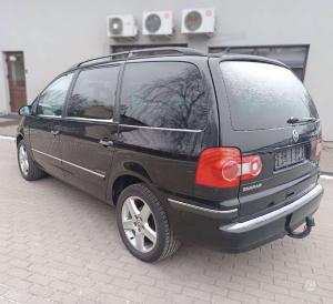 Melns Volkswagen Sharan 2008 Utena, ar dzinēja tilpumu 1.97 L un nobraukumu 256 tūkst. km par 4950 €, foto 3 vietnē AUTOMOTO.COM.LV