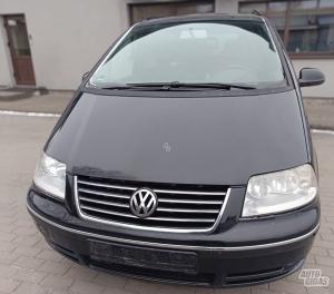 Black Volkswagen Sharan 2008 in Utena, with an engine capacity of 2.00 L and mileage of 256 thousand km for 4950 €, photo 10 on AUTOMOTO.COM.LV