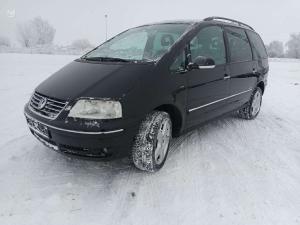 Melns Volkswagen Sharan 2008 Marijampole, ar dzinēja tilpumu 1.96 L un nobraukumu 241 tūkst. km par 3650 €, foto 3 vietnē AUTOMOTO.COM.LV