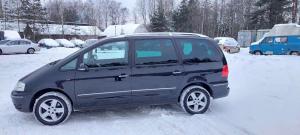 Black Volkswagen Sharan 2008 in Prienai, with an engine capacity of 2.00 L and mileage of 254 thousand km for 4499 €, photo 6 on AUTOMOTO.COM.LV