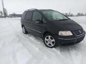 Melns Volkswagen Sharan 2008 Marijampole, ar dzinēja tilpumu 1.97 L un nobraukumu 245 tūkst. km par 3750 €, foto 3 vietnē AUTOMOTO.COM.LV