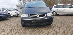 Black Volkswagen Sharan 2008 in Kedainiai, with an engine capacity of 1.80 L and mileage of 235 thousand km for 3800 €, photo 8 on AUTOMOTO.COM.LV