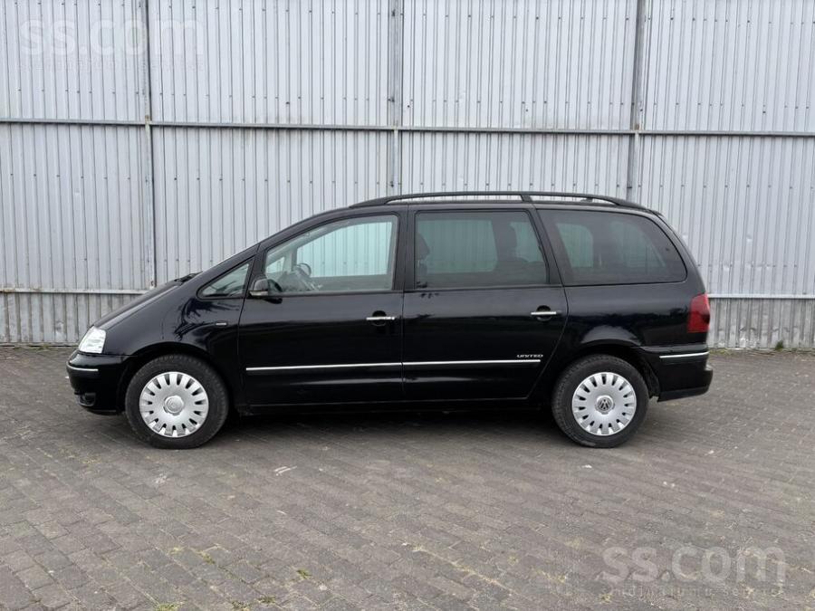 Melns Volkswagen Sharan 2008 Ogre, ar dzinēja tilpumu 2.00 L un nobraukumu 278 tūkst. km par 4200 €, foto 3 vietnē AUTOMOTO.COM.LV