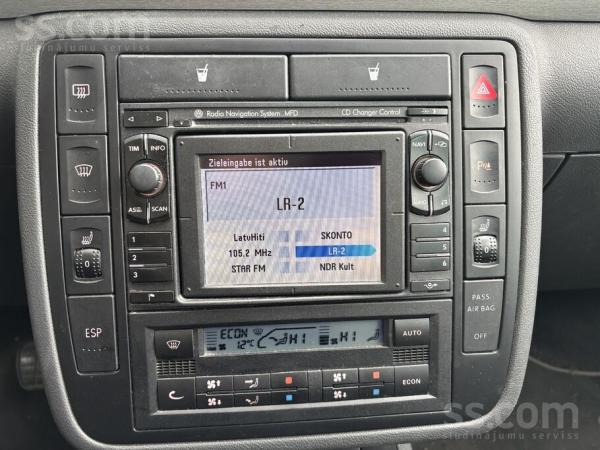 Melns Volkswagen Sharan 2008 Ogre, ar dzinēja tilpumu 2.00 L un nobraukumu 278 tūkst. km par 4200 €, foto 10 vietnē AUTOMOTO.COM.LV