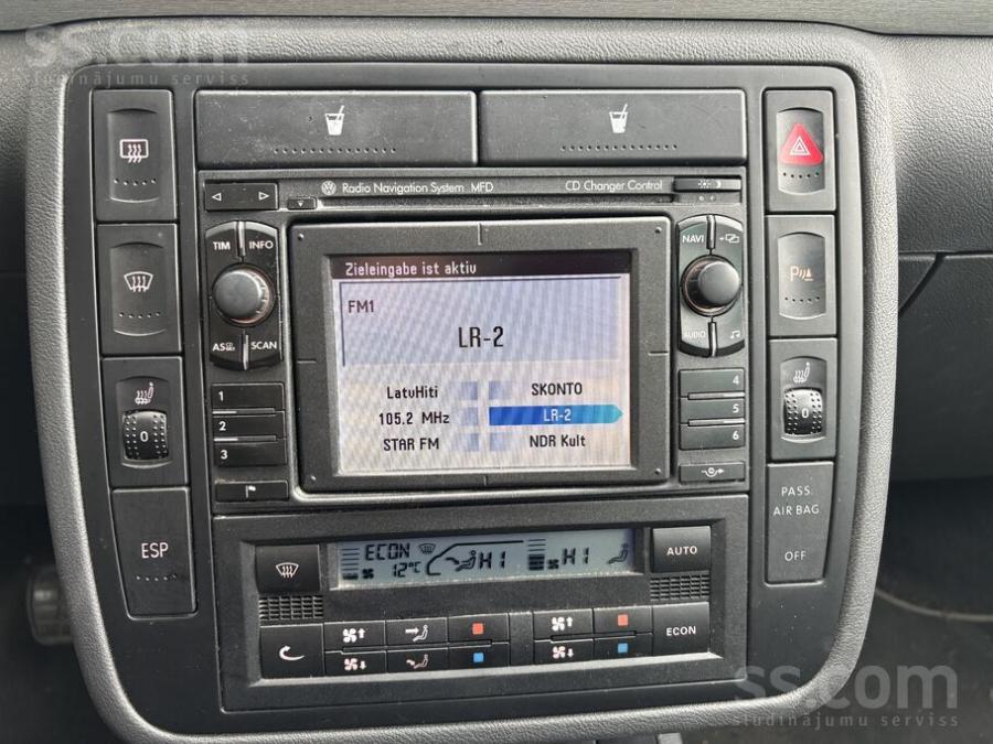 Melns Volkswagen Sharan 2008 Ogre, ar dzinēja tilpumu 2.00 L un nobraukumu 278 tūkst. km par 4200 €, foto 11 vietnē AUTOMOTO.COM.LV