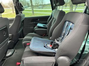 Melns Volkswagen Sharan 2008 Ogre, ar dzinēja tilpumu 2.00 L un nobraukumu 278 tūkst. km par 4200 €, foto 13 vietnē AUTOMOTO.COM.LV