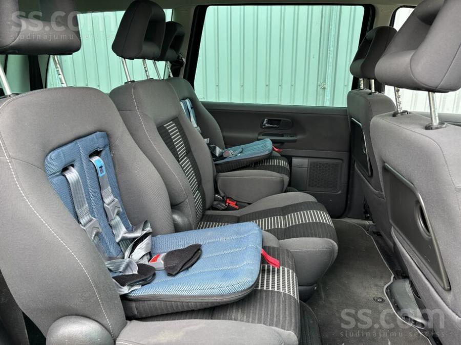 Melns Volkswagen Sharan 2008 Ogre, ar dzinēja tilpumu 2.00 L un nobraukumu 278 tūkst. km par 4200 €, foto 14 vietnē AUTOMOTO.COM.LV