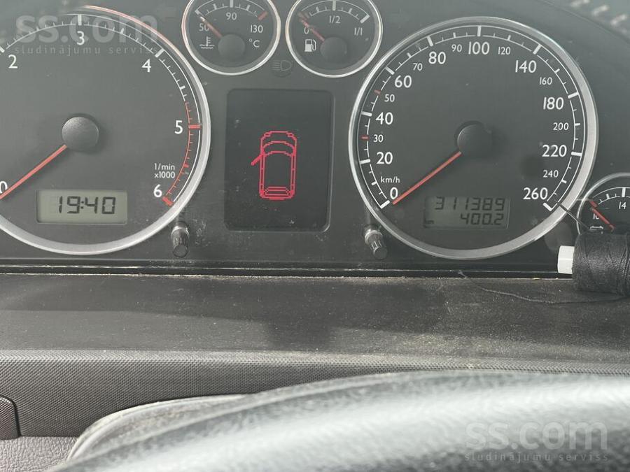 Melns Volkswagen Sharan 2008 Rēzekne, ar dzinēja tilpumu 2.00 L un nobraukumu 311 tūkst. km par 3300 €, foto 9 vietnē AUTOMOTO.COM.LV