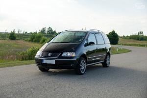Black Volkswagen Sharan 2008 in Ukmerge, with an engine capacity of 2.00 L and mileage of 292 thousand km for 3400 €, photo 7 on AUTOMOTO.COM.LV