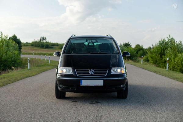 Melns Volkswagen Sharan 2008 Ukmergė, ar dzinēja tilpumu 1.97 L un nobraukumu 292 tūkst. km par 3300 €, foto 4 vietnē AUTOMOTO.COM.LV