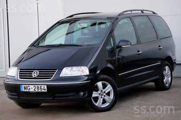 Melns Volkswagen Sharan 2009 Tukums, ar dzinēja tilpumu 2.00 L un nobraukumu 342 tūkst. km par 4990 €, foto 3 vietnē AUTOMOTO.COM.LV