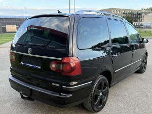 Melns Volkswagen Sharan 2009 Prienai, ar dzinēja tilpumu 1.97 L un nobraukumu 246 tūkst. km par 4450 €, foto 4 vietnē AUTOMOTO.COM.LV