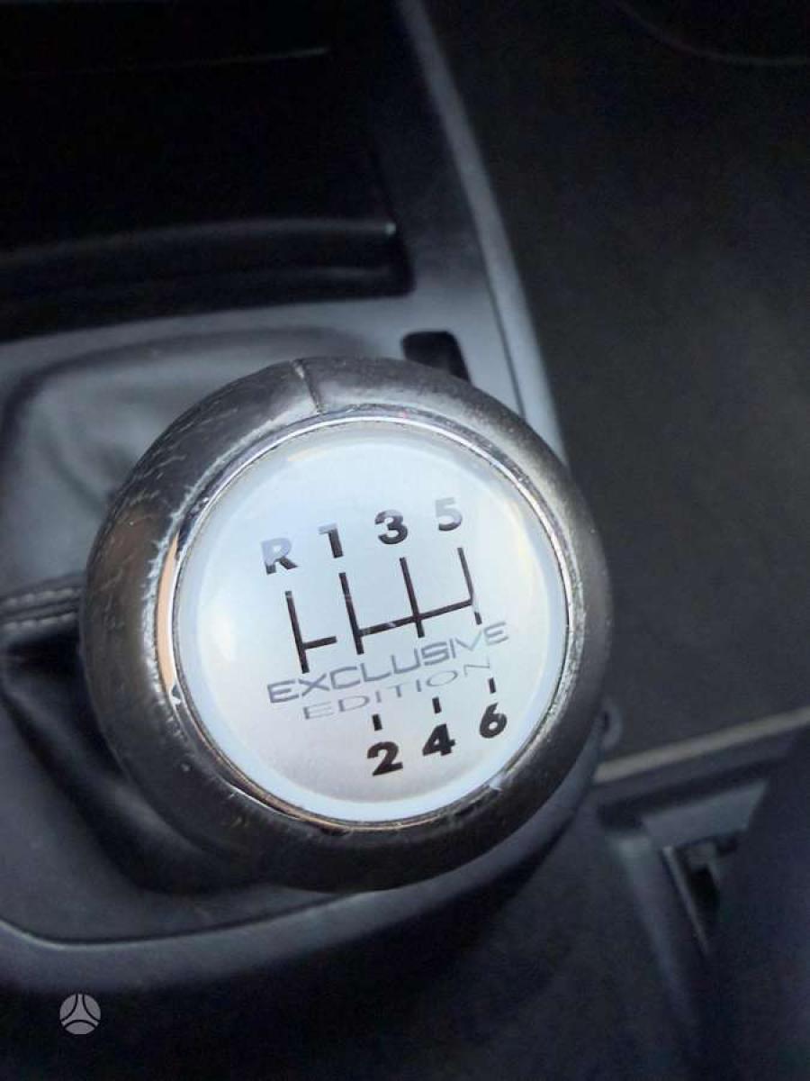 Melns Volkswagen Sharan 2009 Prienai, ar dzinēja tilpumu 1.97 L un nobraukumu 246 tūkst. km par 4450 €, foto 19 vietnē AUTOMOTO.COM.LV