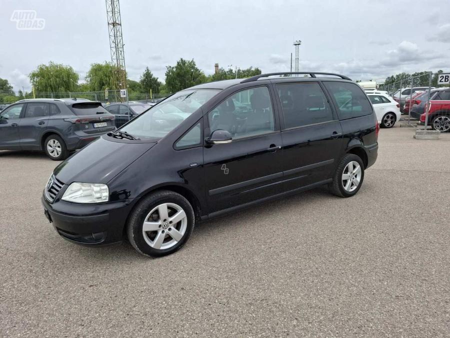 Black Volkswagen Sharan 2009 in Marijampole, with an engine capacity of 2.00 L and mileage of 285 thousand km for 4100 €, photo 1 on AUTOMOTO.COM.LV